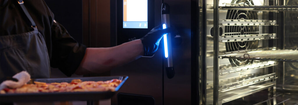 Cooking with a Combi Oven: Techniques, Benefits & Menu Expansion Tips